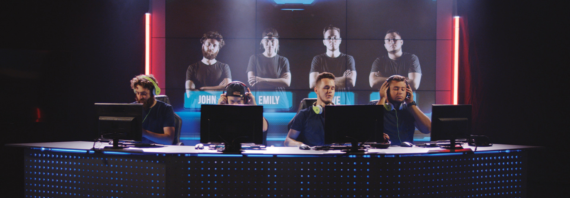 Here’s What Happens Behind the Scenes at Esports Competitions [# ...